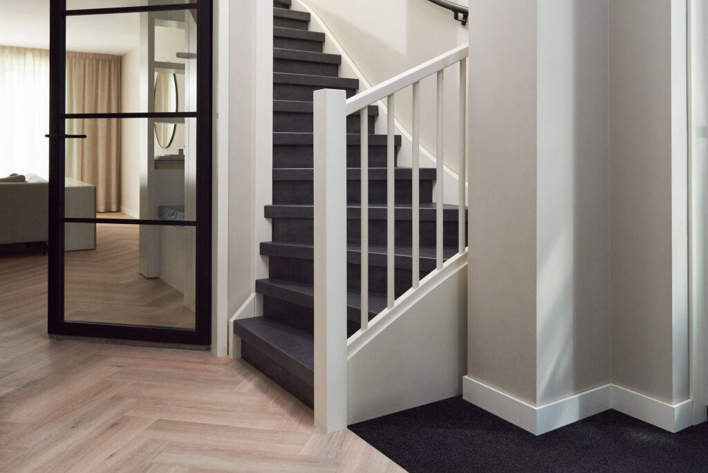 Nieuwe trap plaatsen of je bestaande trap renoveren? | Stairmaker